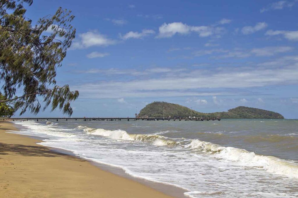 Cairns Tourist Attractions - Best 17 Things to Do in Cairns, Queensland