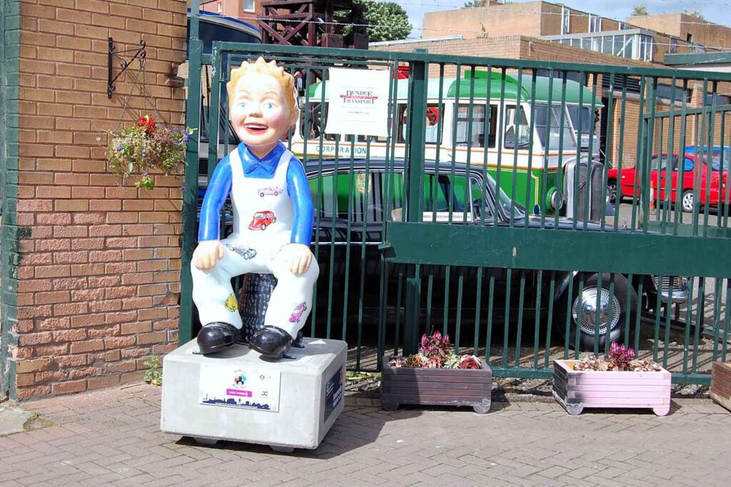 Dundee Tourist Attractions - 18 Things to Do in Dundee, Scotland